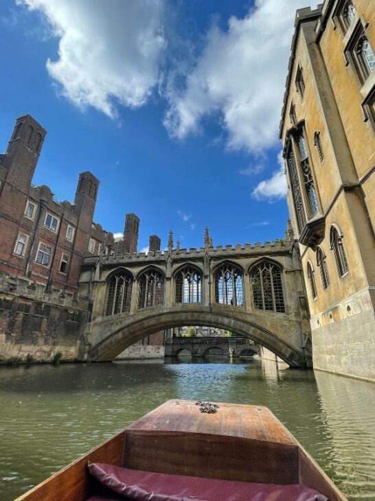 Cambridge Travel Guide (including tips, itinerary + map)