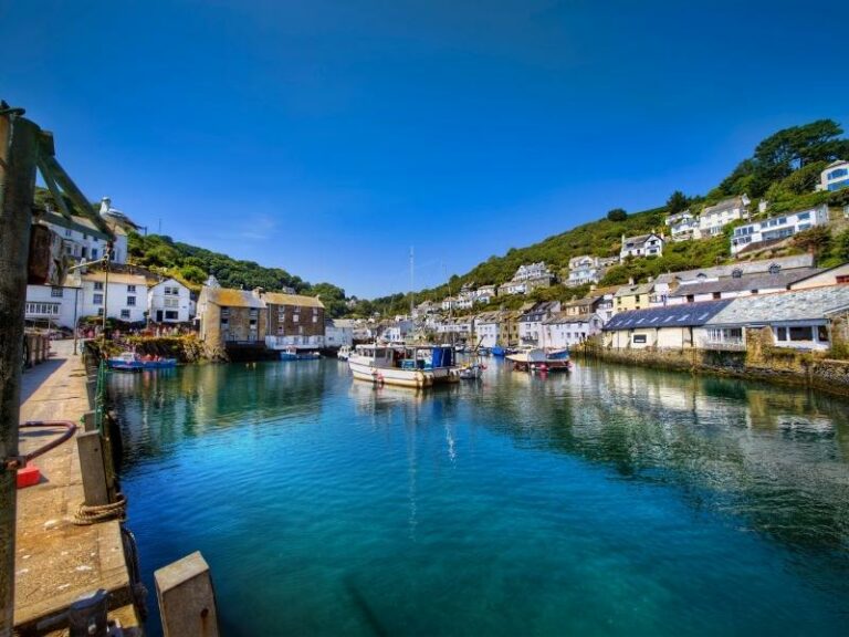 27 Best Places to Visit in Cornwall (+ map & travel tips)