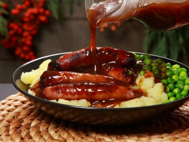 39 Traditional British foods you have to try!