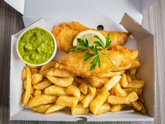 39 Traditional British foods you have to try!