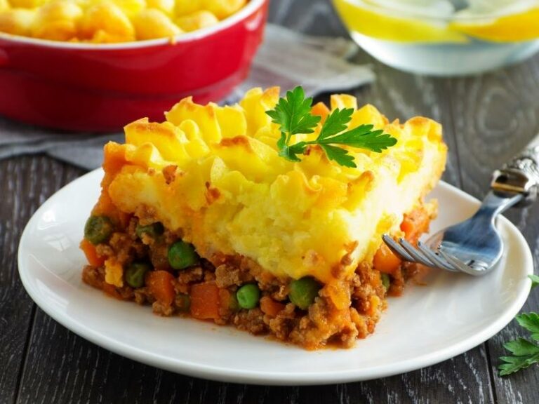 39 Traditional British foods you have to try!