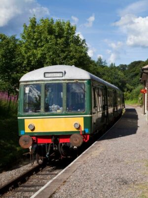 14 Best Day Trips from Edinburgh by Train (+ travel tips)