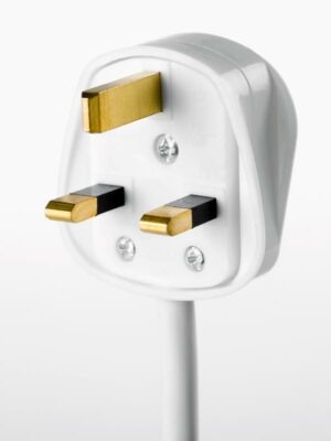 Voltage in the UK (Everything you need to know)