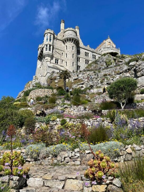 Cornwall Road Trip Itinerary [ + logistics & practical tips]